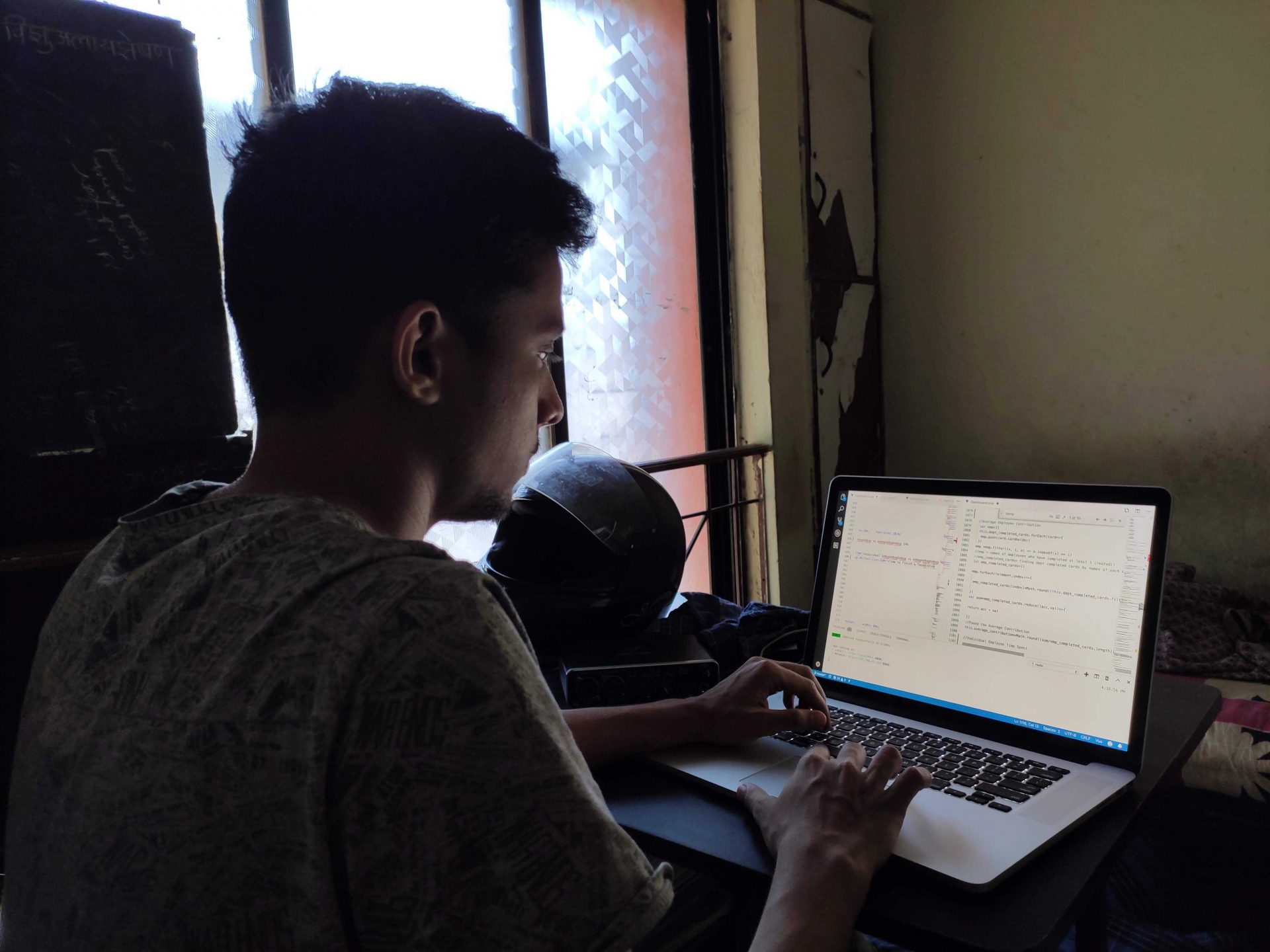 What if you could code in Hindi? Meet Swanand - Inventor of Kalaam.io